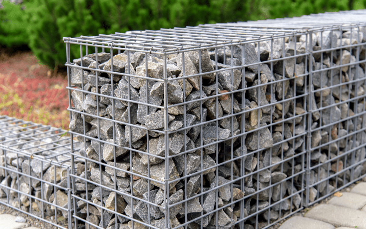 What Type of Rocks Are Used in the Gabion Box? | Admax Gabions